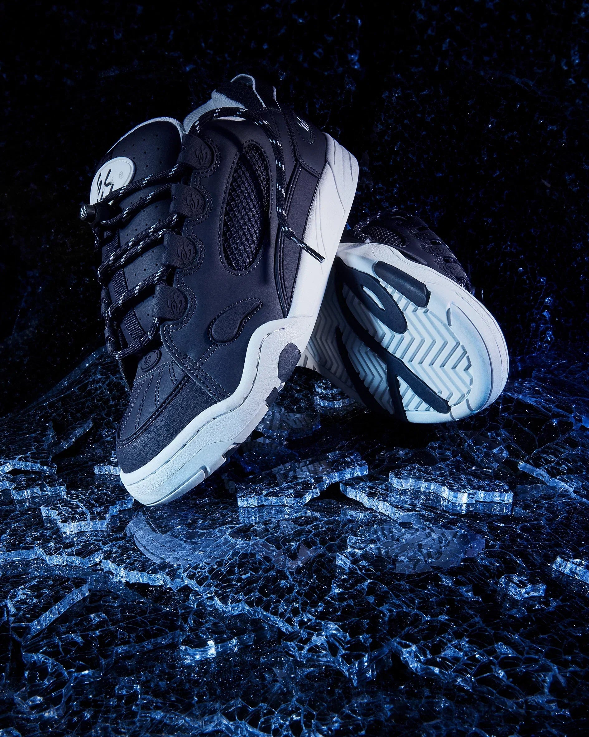 éS Muska Returns in Classic Navy/White 🔥 – SK8 Clothing