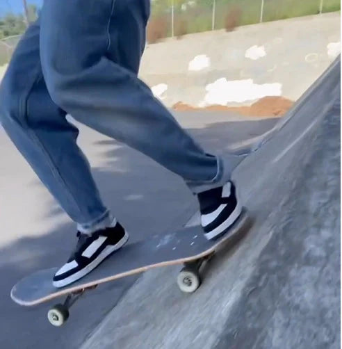 Mastering Skateboarding Tricks: New Skater's Guide – SK8 Clothing