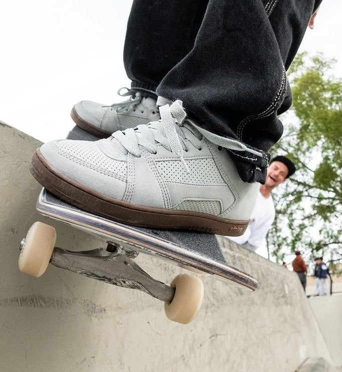 Kickstart Your Adventure: A Beginner’s Guide to Skateboarding – SK8 ...